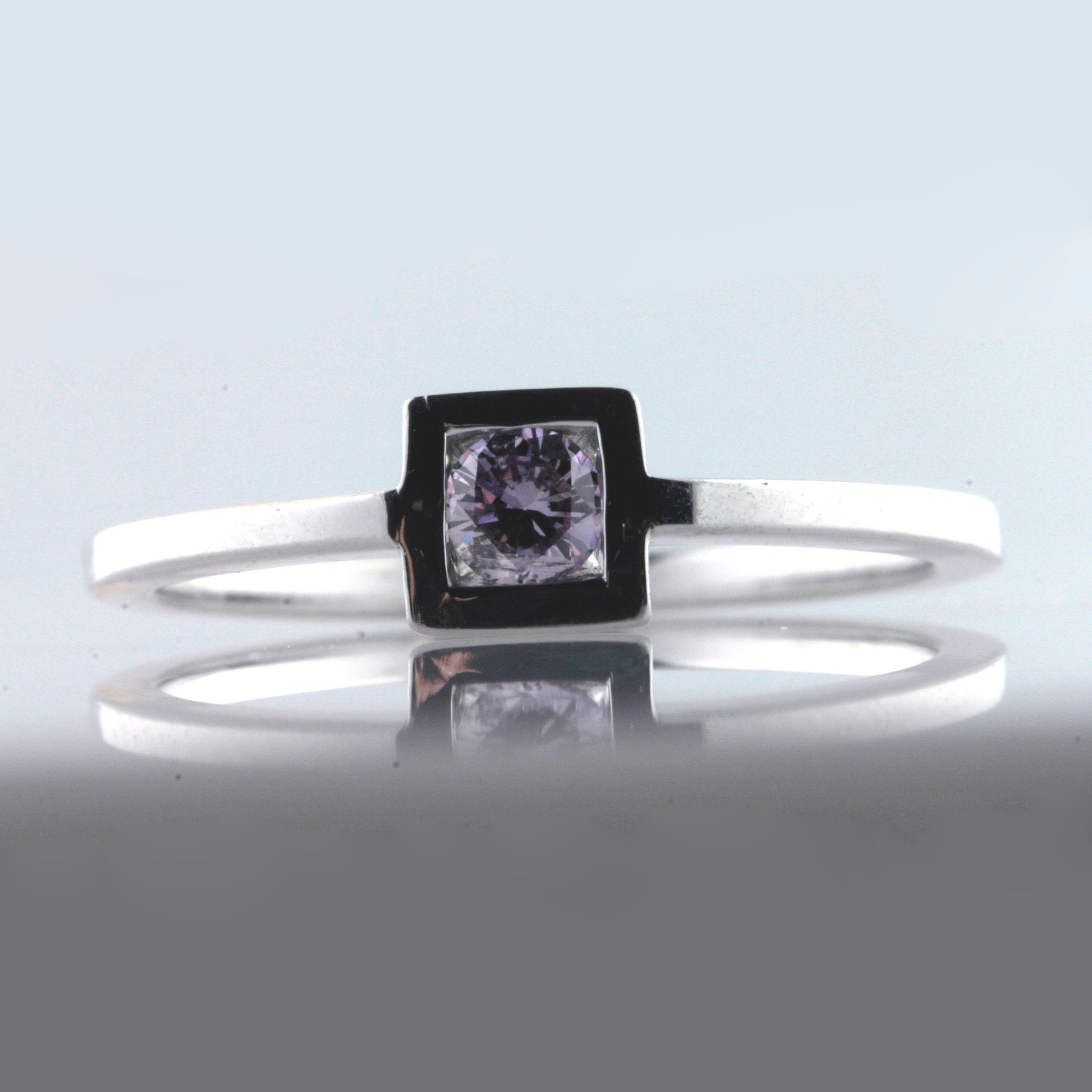 Browse Purple Diamond Rings